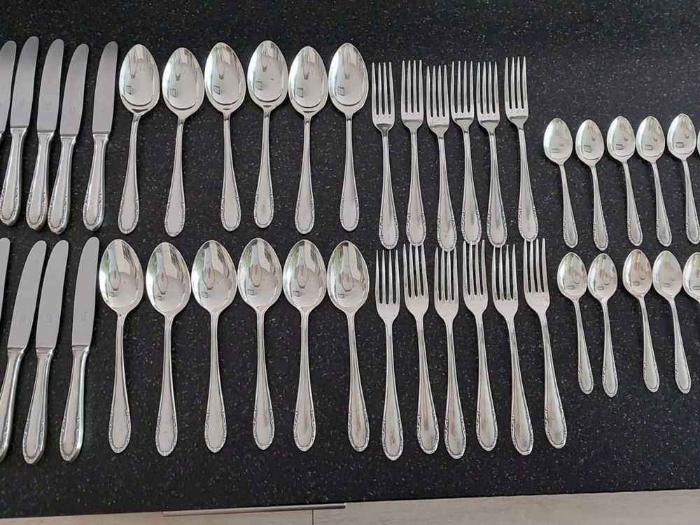 Silberbesteck 48 Teilig "SOLA" (Neu (gemäss Beschreibung)) in Wangen an der Aare für CHF 150 ...
