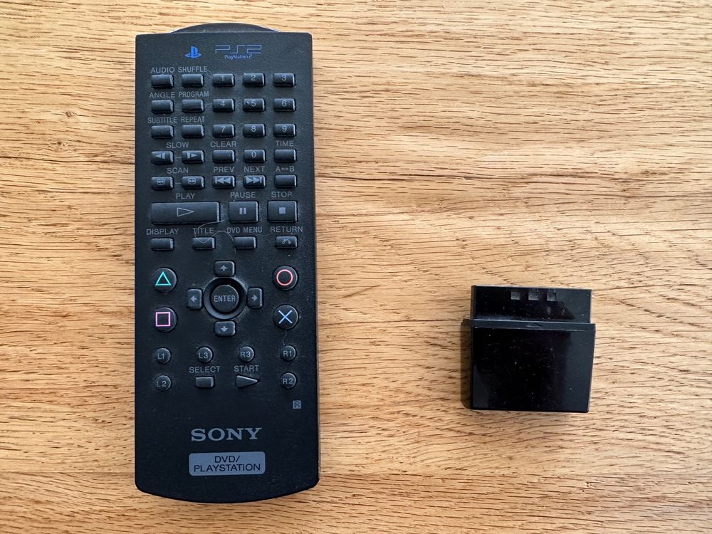 SONY PS2 DVD Remote SCPH-10150 + connecteur IR | Kaufen auf Ricardo