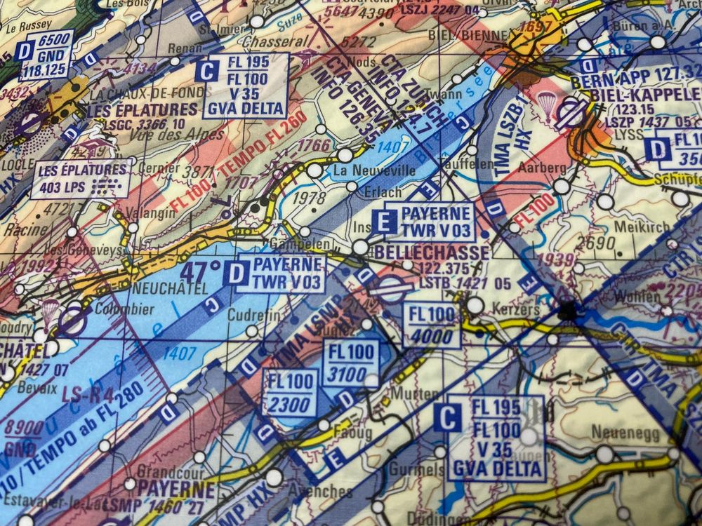Flugkarte Mil Airspace Chart - Schweizer Luftwaffe (Gebraucht) in ...
