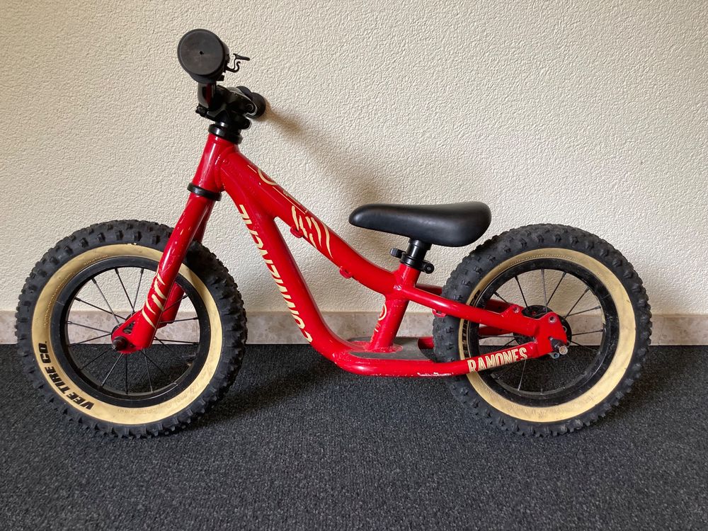 Commencal Ramones Laufrad (Gebraucht) in Zürich für CHF 41 – nur ...