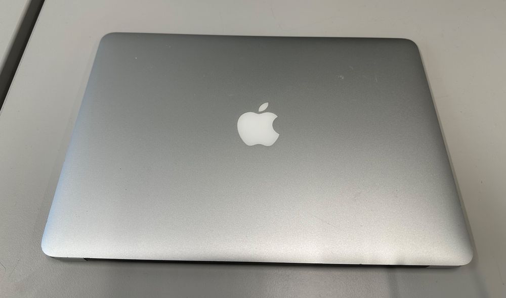 MacBook Air (13-inch, Mid 2013) US Keyboard Layout | Kaufen auf Ricardo
