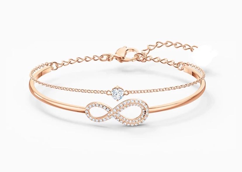 Swarovski Infinity Armband rosegold (Neu (gemäss Beschreibung)) in Thun für CHF 33 – mit ...