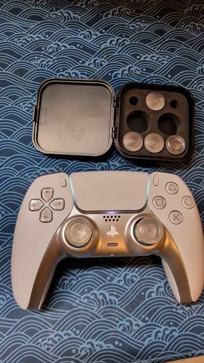 Mouseclick and 4 paddle ps5 controller | Kaufen auf Ricardo