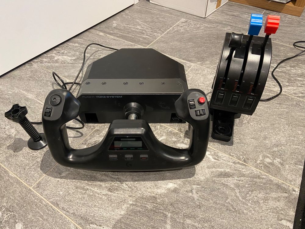 Logitech G Saitek Pro Flight Yoke System | Kaufen auf Ricardo