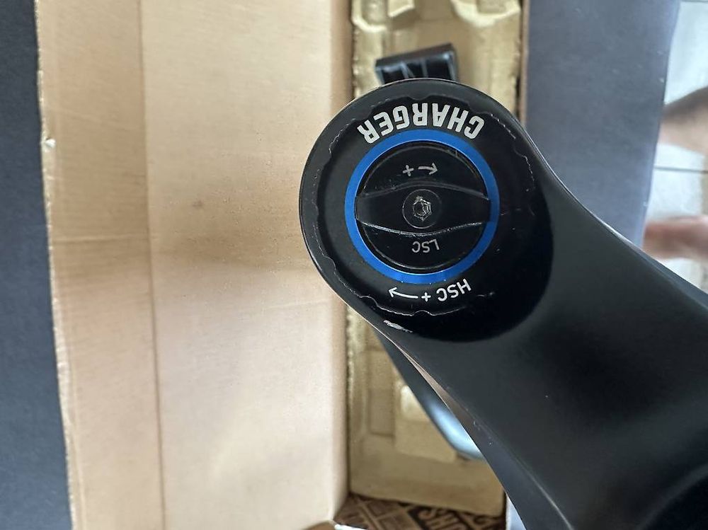 Rockshox Yari / Lyrik Ultimate 160mm RC2 2.1 - 27.5 (Gebraucht) in ...