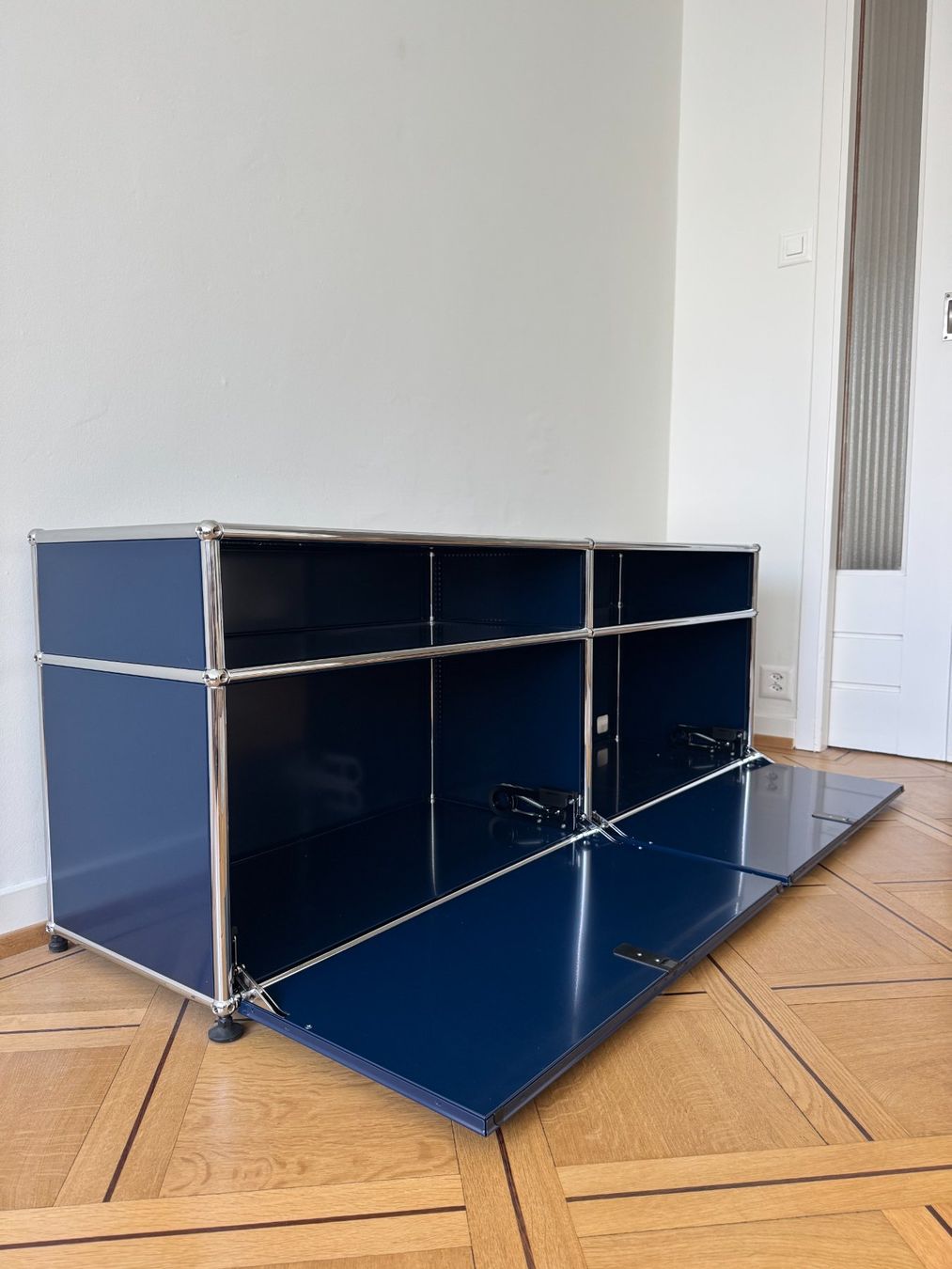USM Haller Meuble TV/Hifi Bleu Nuit - Design intemporel (Neuf (Voir ...