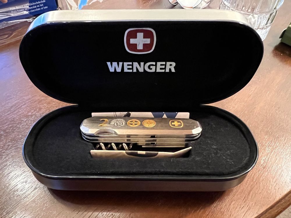 Sackmesser Wenger Millennium 2000 limited edition (Gebraucht) in Gossau SG für CHF 240 – mit ...