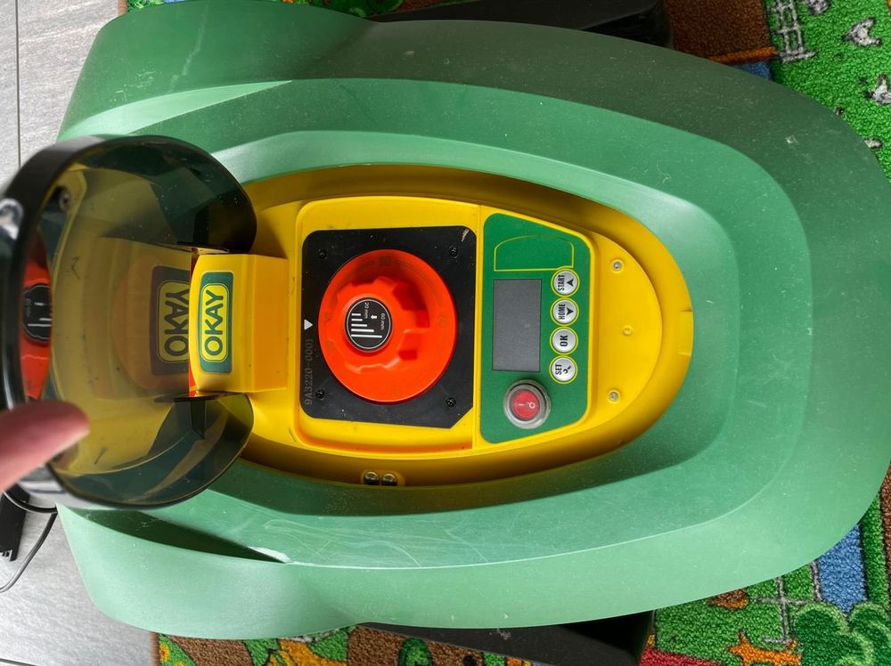Rasenmäher Rasenroboter OKAY RM 18 | Kaufen auf Ricardo