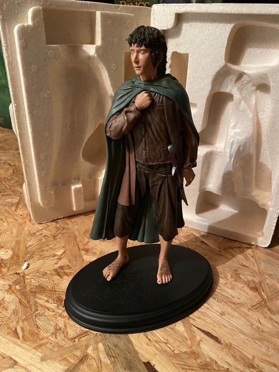 Figurine Frodo Baggins Sideshow Weta (Neu (gemäss Beschreibung)) in Les ...