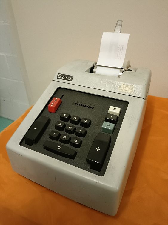 Rechenmaschine Odhner (Gebraucht) in Zollikofen für CHF 15 – mit Lieferung auf Ricardo kaufen