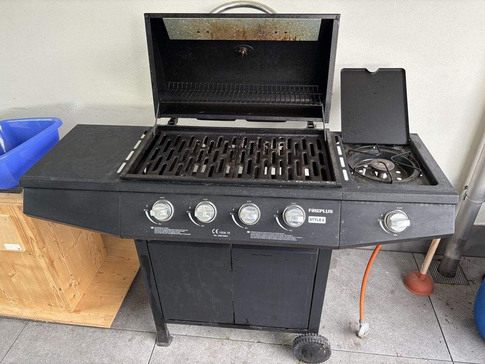 Gasgrill FIREPLUS STYLE 4 für Grillplausch (Gebraucht) in Dietwil für ...