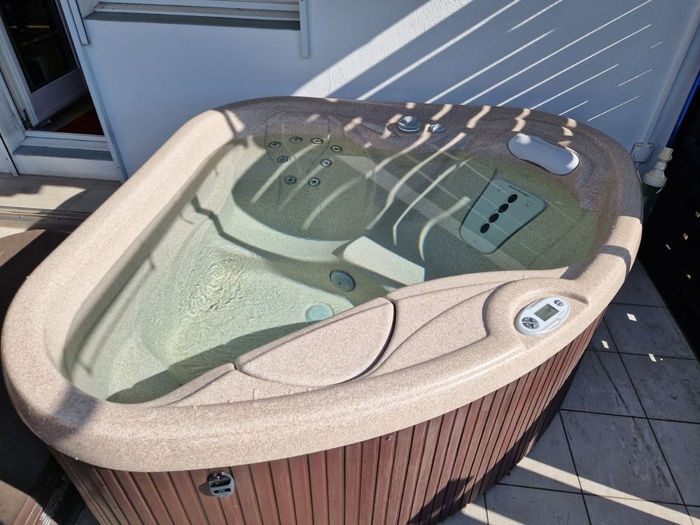 Whirlpool Hotspot TX (Gebraucht) in Balsthal für CHF 1000 – nur ...