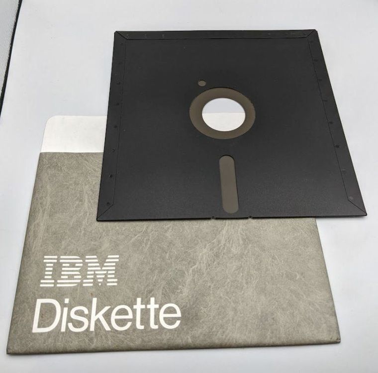 IBM 8" Floppy Diskette Rarität | Kaufen auf Ricardo
