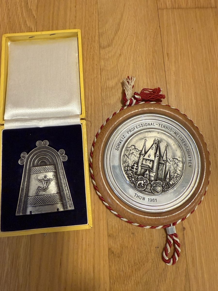 Médailles de collection FISU et Thun en coffret d'origine (D'occasion ...