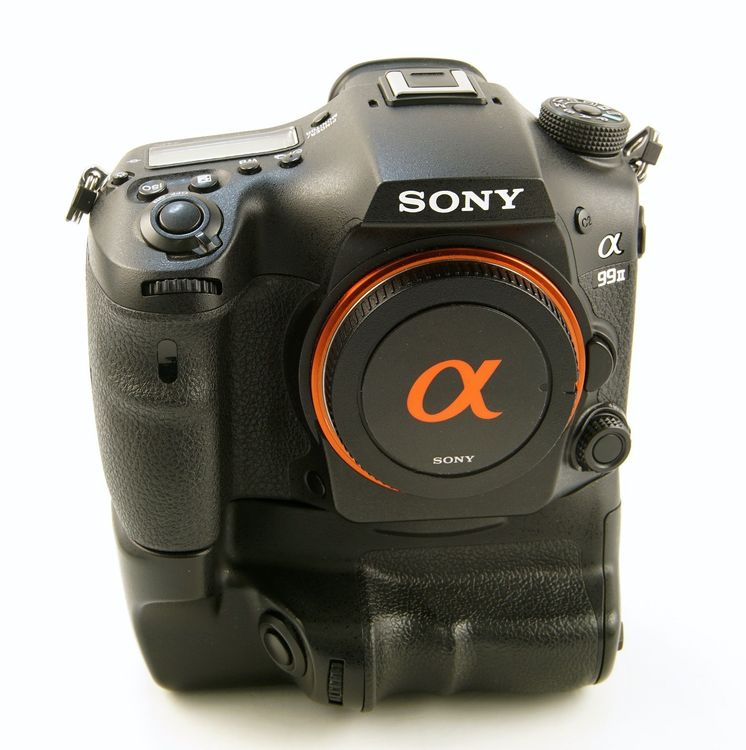 Sony Alpha 99 II inkl. Vertical Grip (Gebraucht) in Herisau für CHF ...
