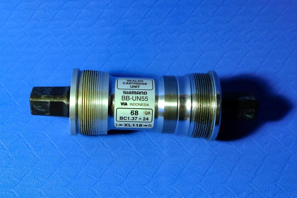 Shimano BB-UN55 Innenlager (Gebraucht) in Zürich für CHF 13 – mit ...
