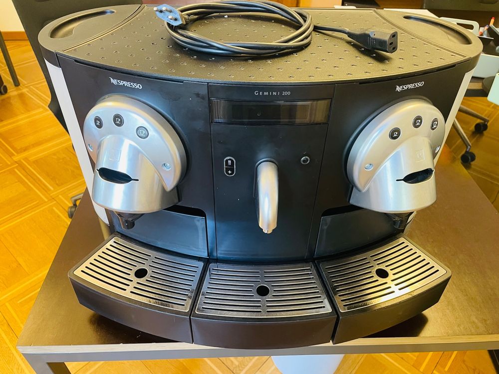 Nespresso Gemini 200 Pro (Gebraucht) in Küsnacht ZH für CHF 160 – nur ...