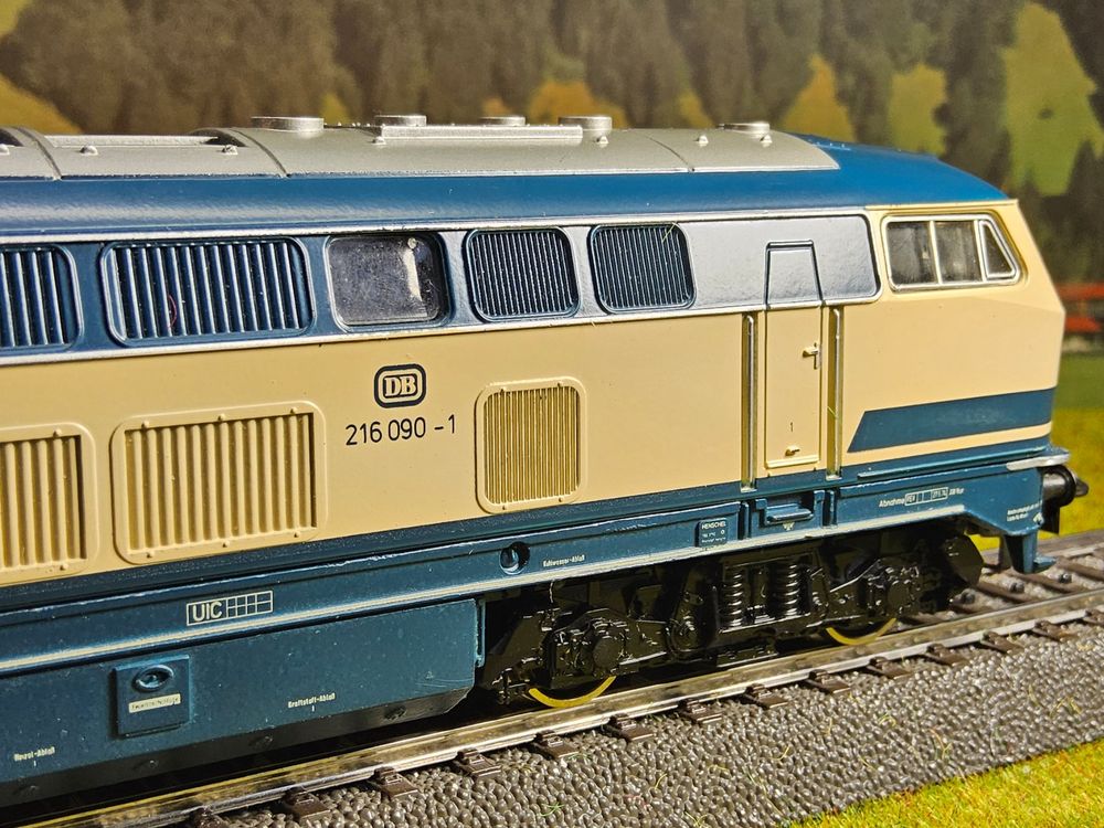 Märklin 3674 _ Diesellokomotive BR 216 090-1 _ digital _ H0 (Gebraucht ...