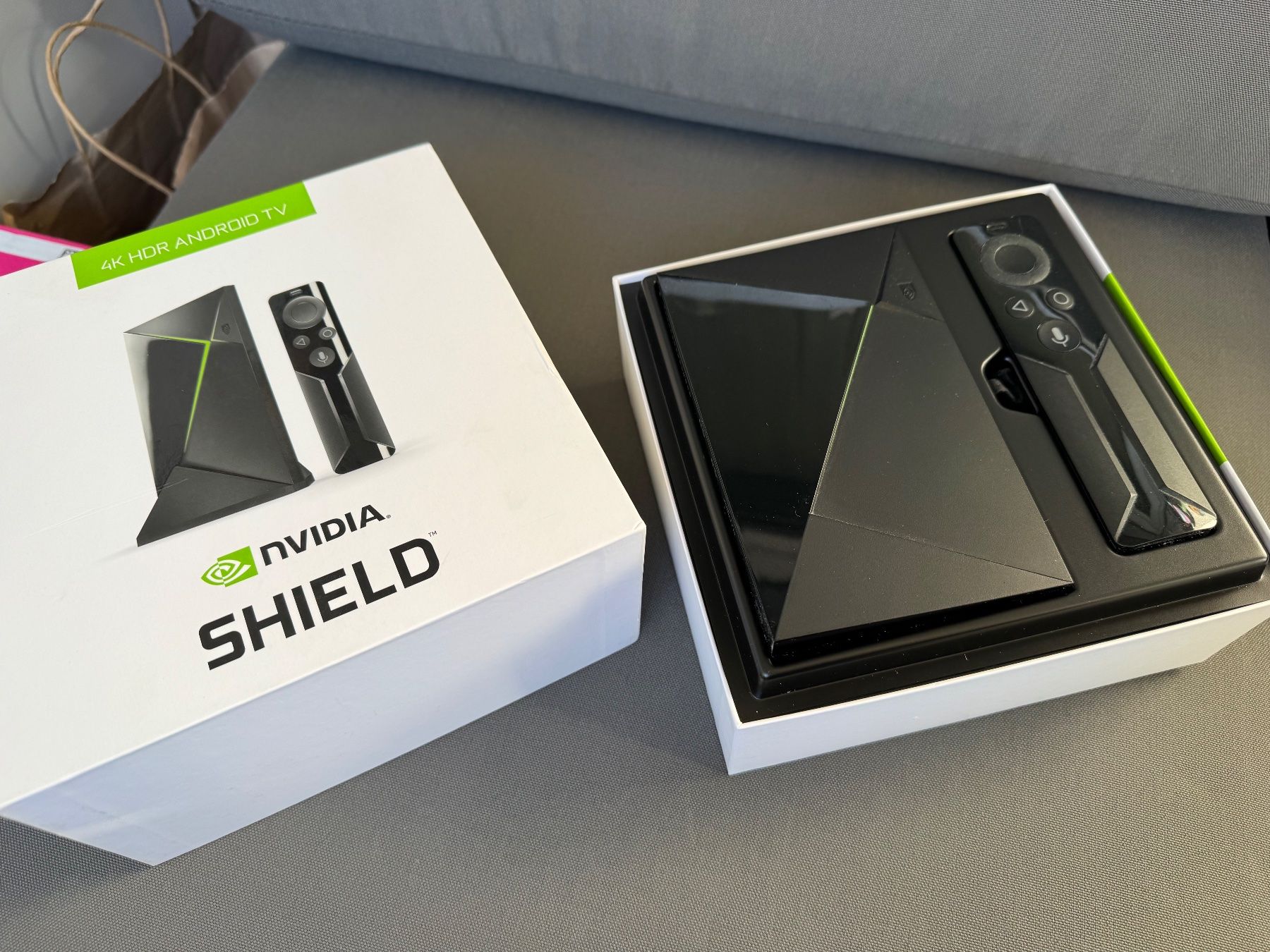 Nvidia Shield TV 4K HDR Streaming Media Player. Comme neuve (D'occasion ...