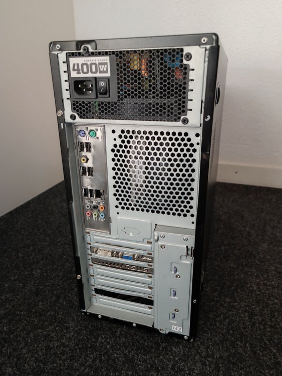 Desktop PC (Asus) (Gebraucht) in für CHF 4 – nur Abholung auf Ricardo ...
