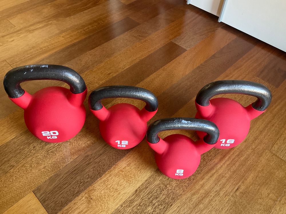 Kettlebell Set 8, 12, 16 und 20 kg | Kaufen auf Ricardo