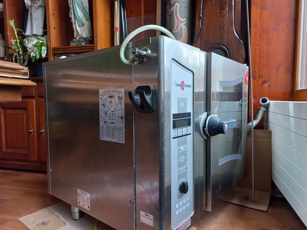 Combi four vapeur Convotherm 7 niveaux (Gebraucht) in Lavey-Village für CHF 50 – nur Abholung ...