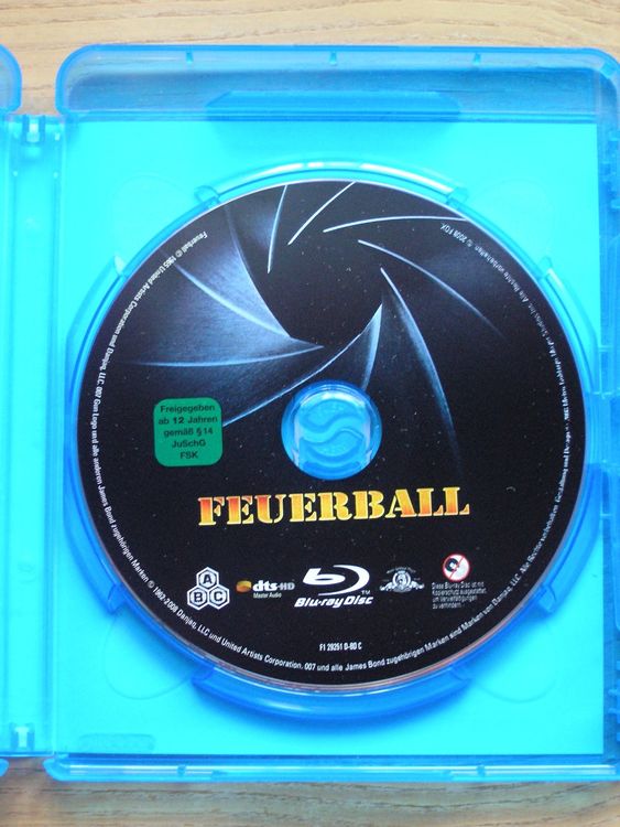 James Bond: Feuerball (1965) Sean Connery (Gebraucht) in Zuzwil SG für CHF 9.5 – mit Lieferung ...