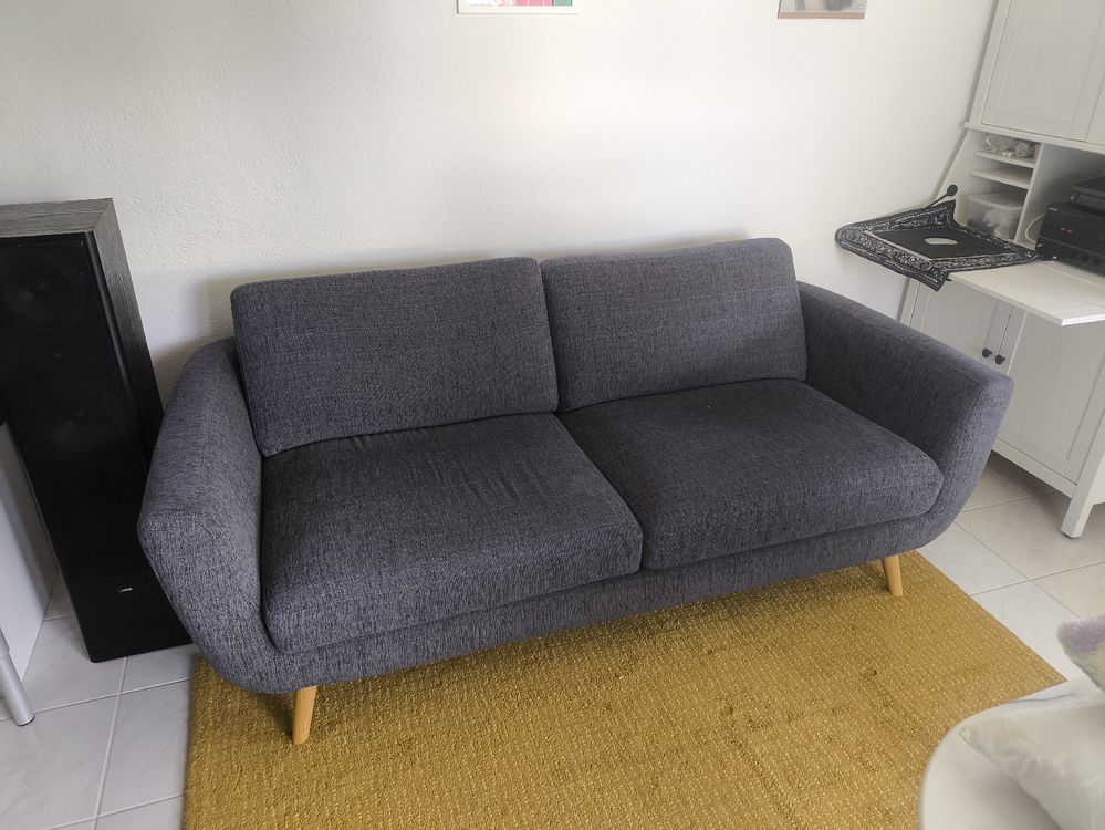 2.5er Sofa grau in skandinavischem Stil (Gebraucht) in Frauenfeld für ...