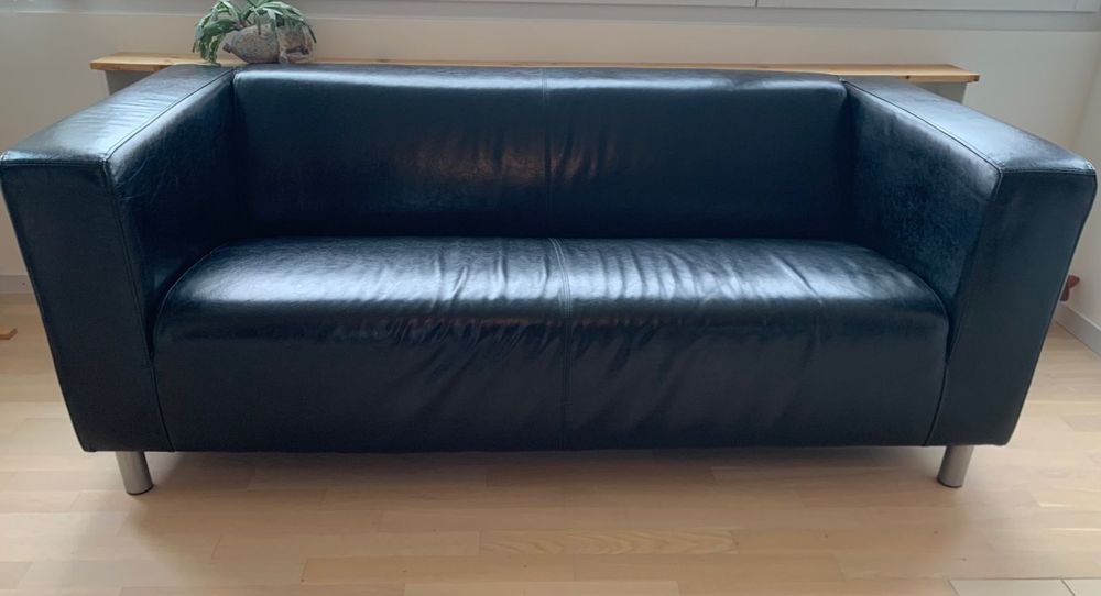 KLIPPAN 2er Sofa aus Leder von IKEA | Kaufen auf Ricardo