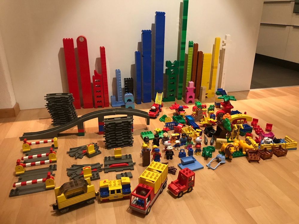 Lego DUPLO mit Eisenbahn 7.5 kg (Gebraucht) in Rotkreuz für CHF 79 ...