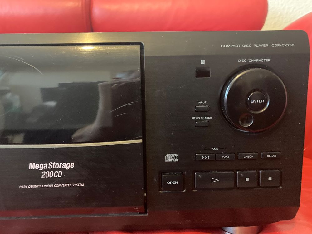 Sony CDP-CX250 CD Wechsler für 200 CD'S Seh guter Zustand! (Gebraucht ...