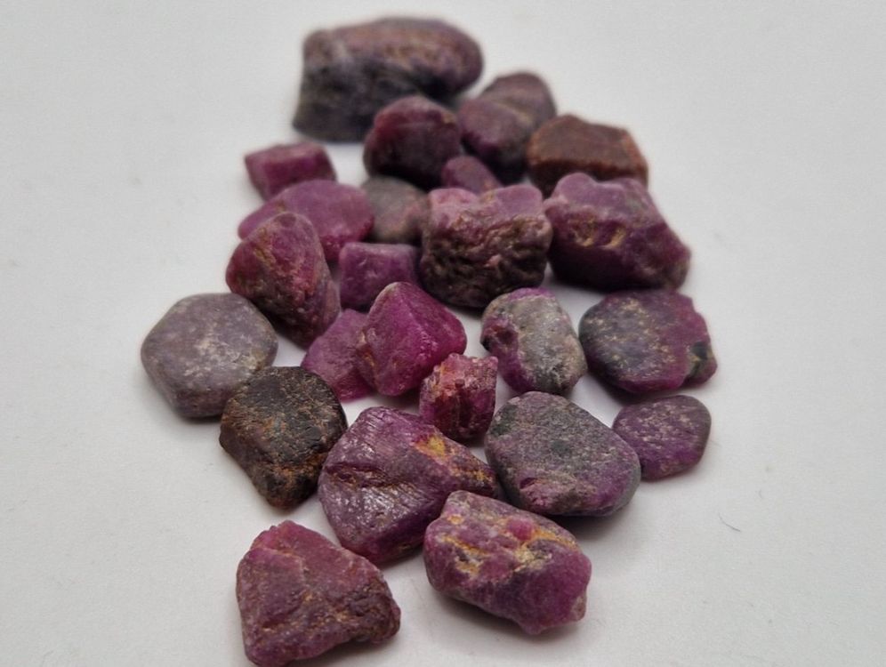 Rubin roh Lot total 100ct. (2) (Neu und originalverpackt) in Winterthur ...