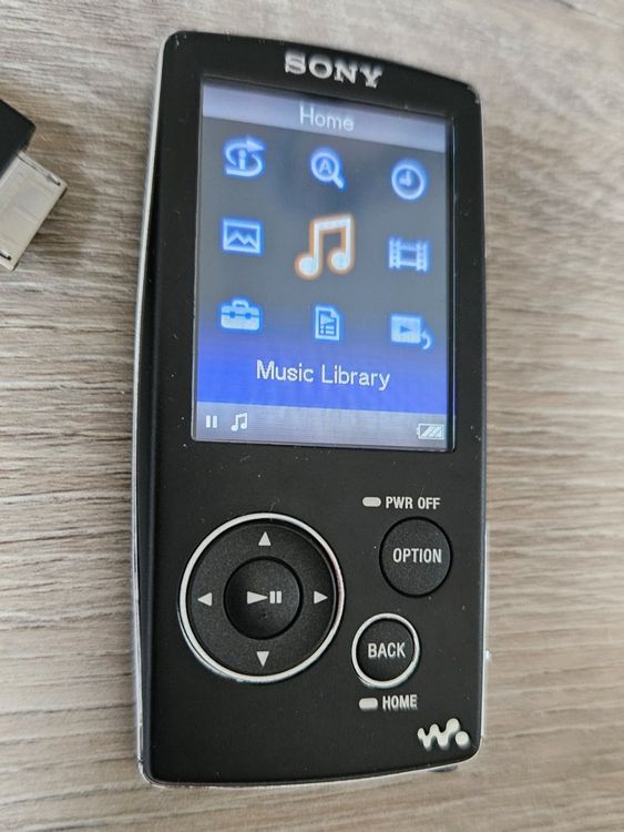 Rarität MP3 Player Sony Walkman NWZ-A818 funktionstüchtig | Kaufen auf ...