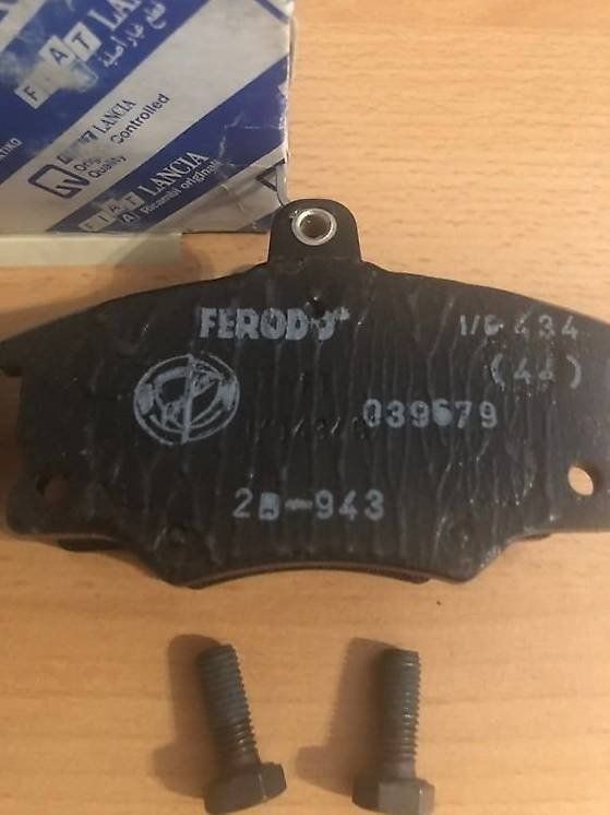 Lancia Dedra Original Bremsbeläge vorne NOS (NEU) (Neu und ...