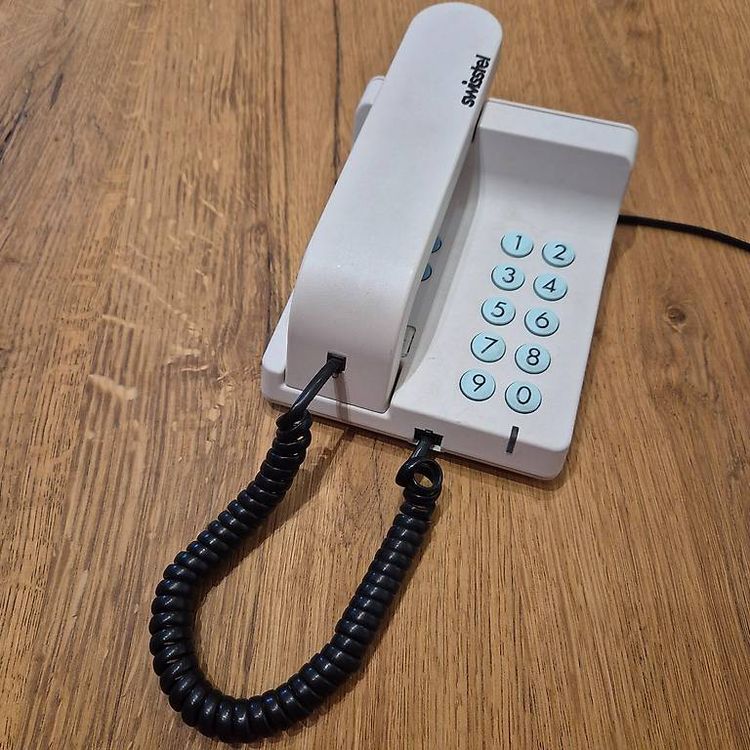 Unikat - Analog Tastentelefon aus den 80ziger (Gebraucht) in Allschwil ...
