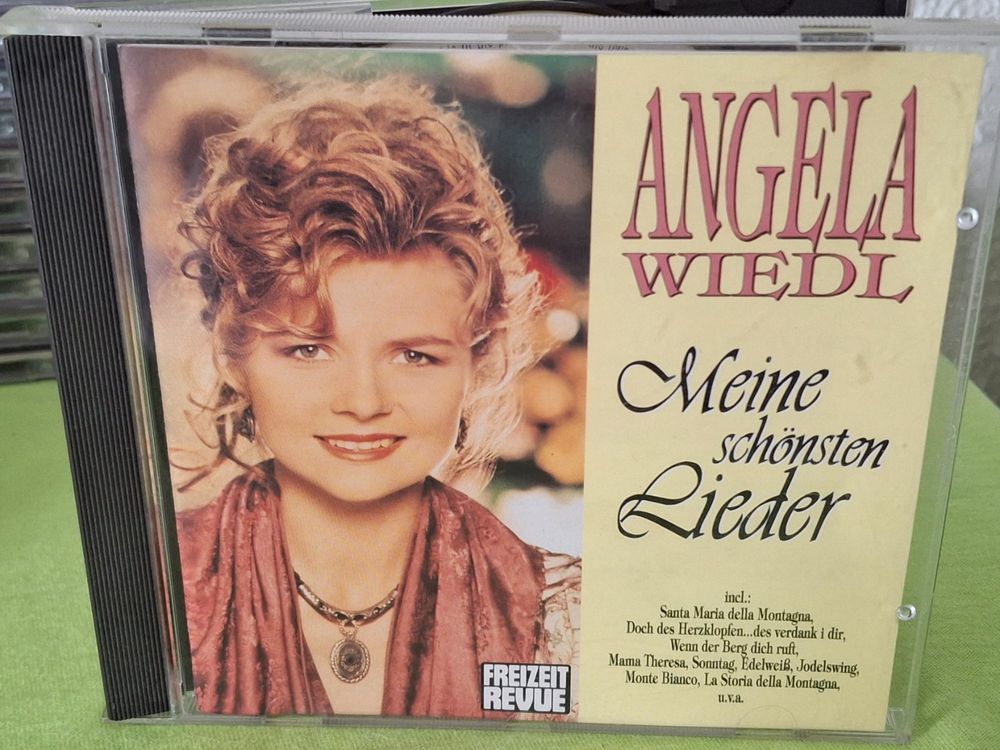 CD Angela Wiedl - Meine schoensten Lieder -🎤 (Gebraucht) in Aarberg für ...