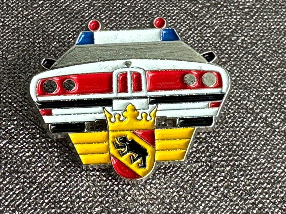 Pin Polizei Bern | Kaufen auf Ricardo