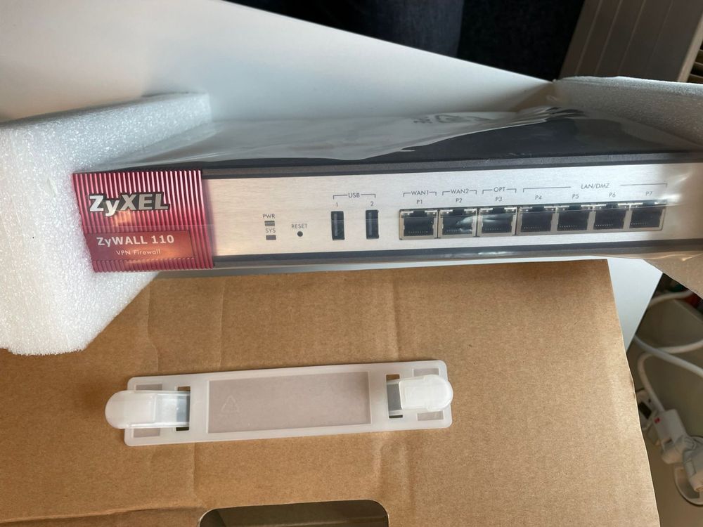 Zyxel ZyWall 110 für VPN in Originalverpackung (Neu und originalverpackt) in Glis für CHF 19 ...