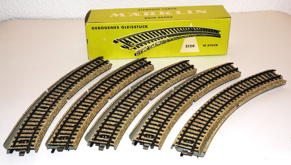 Märklin, gebogenes Gleis 5120, 10 Stück in Verpackung (Gebraucht) in Hitzkirch für CHF 1 – mit ...