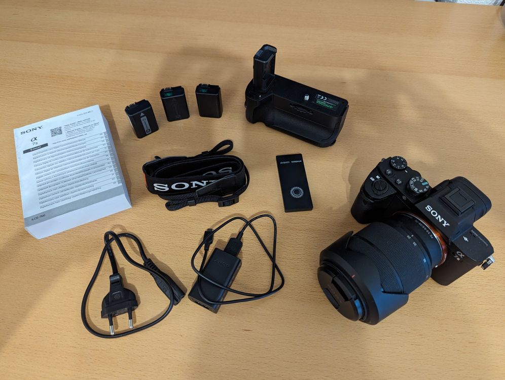 Sony Alpha a7ii / ILCE-7M2 mit FE 28-70 3.5-5.6 und Zubehör (Gebraucht ...