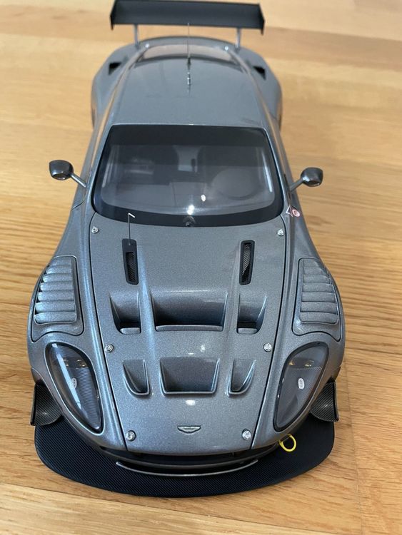 Aston Martin DBR9 AutoArt 1:18 | Kaufen auf Ricardo