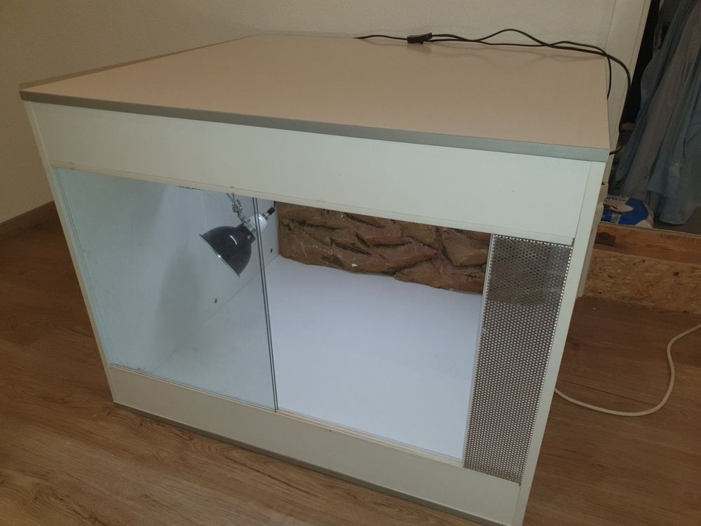 Holz Terrarium von Adrian Ryser (Gebraucht) in Roggliswil für CHF 60 ...