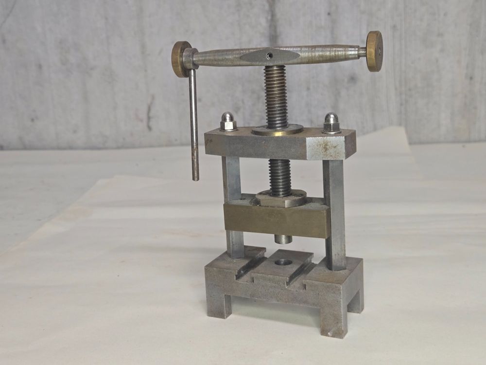 Alte Handpresse / Werkstattpresse - Top Zustand! (Gebraucht) in ...