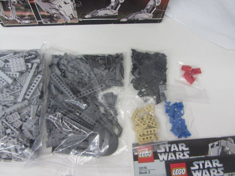LEGO Star Wars 10174 " AT-ST " UCS | Kaufen auf Ricardo