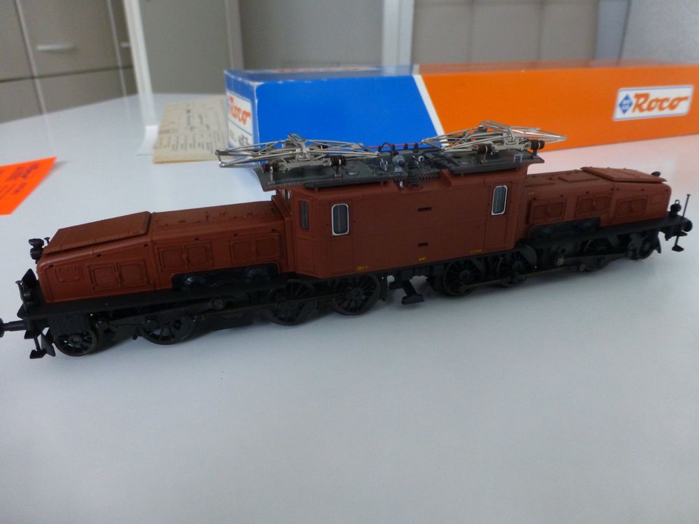 Roco 43941, E-Lok Ce 6/8 der SBB, braun (Neu und originalverpackt) in Au ZH für CHF 121.7 – mit ...