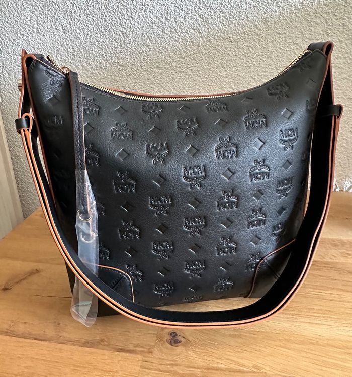 MCM NEU Schultertasche Klara Medium schwarz (Neu und originalverpackt) in Gerlafingen für CHF ...