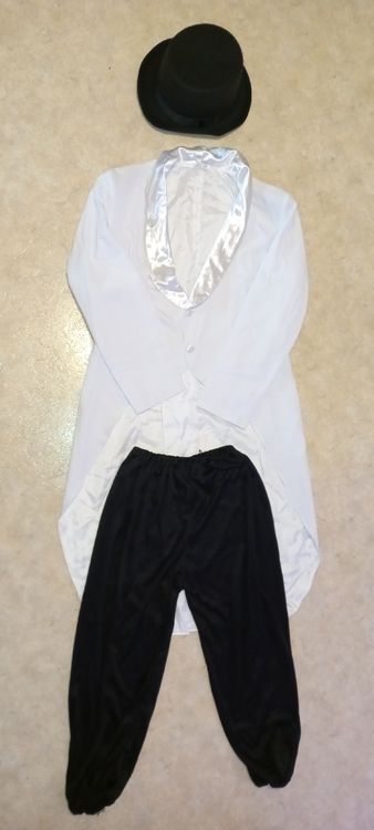 Eleganter Frack Weiss mit Hose & Zylinder (Gebraucht) in Fribourg für ...