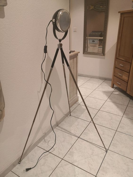 Scheinwerfer auf Stativ | Kaufen auf Ricardo