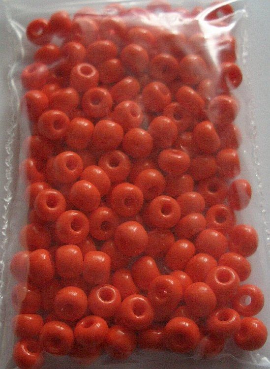 Rocailleperlen Orange satt 4,5 mm (Neu und originalverpackt) in Gunzwil für CHF 2 – mit ...