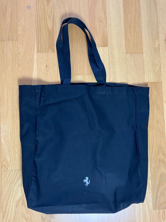 Ferrari Tasche aus Stoff schwarz (Neu (gemäss Beschreibung)) in ...
